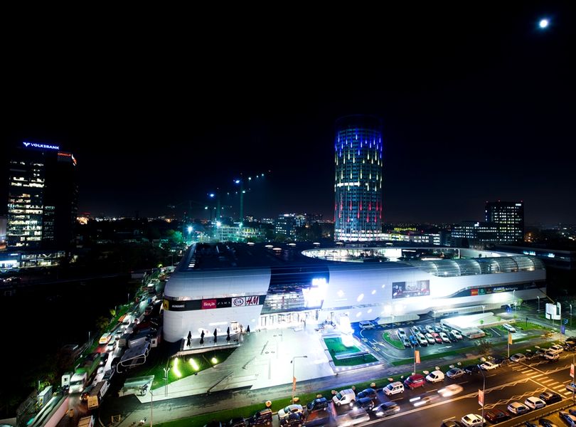 EUR 130 mln Promenada mall opens in Bucharest